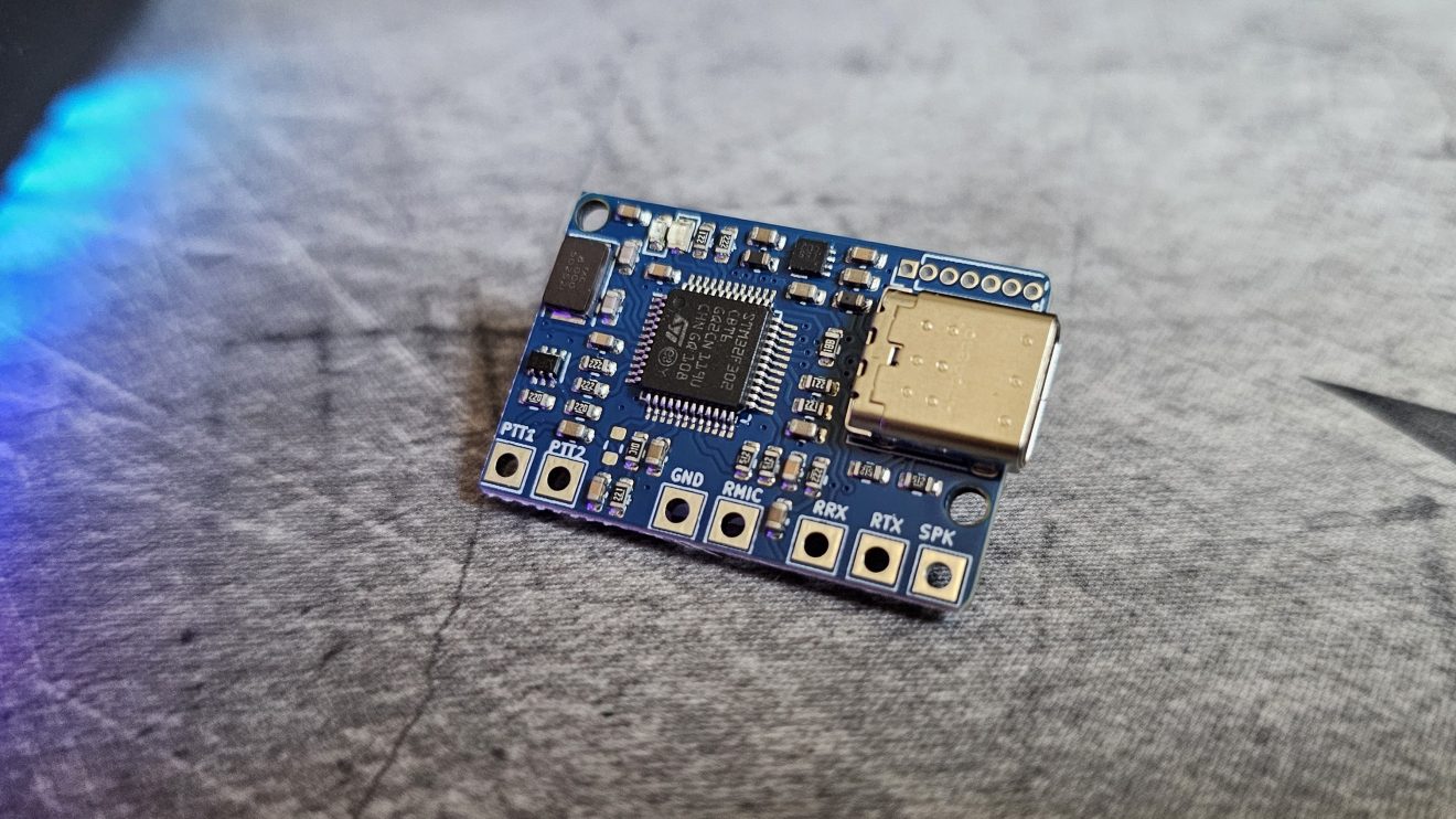 AIOB2: All in One BOARD: Audio / PTT / Programming / Cat Controll / 3.3v data – AIOB Revision 2. ...