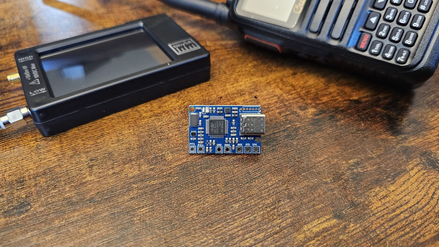 AIOB2: All in One BOARD: Audio / PTT / Programming / Cat Controll / 3 ...